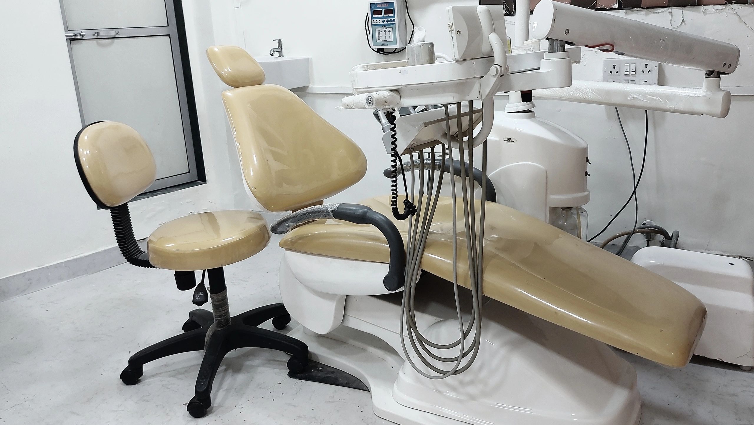 PRISTINE DENTAL CARE AND IMPLANT CENTRE