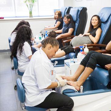 Nail Technology School in Philadelphia, PA | Queen Beauty Institute