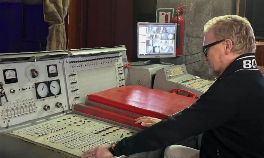 When TW is taking care of the Nuclear Power Plant security desk