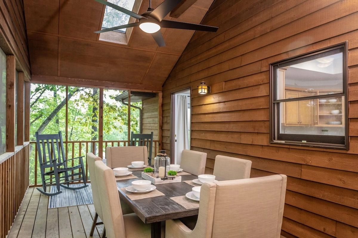 Escape & Connect: How Cocoa Cabin Redefines Family Getaways