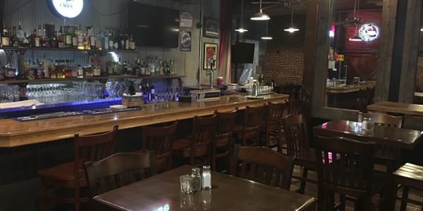 The Porterhouse - Full Bar in Philadelphia - Meridian, Mississippi