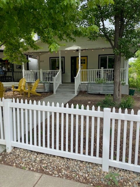 New Taboche Tasting Room Opening
