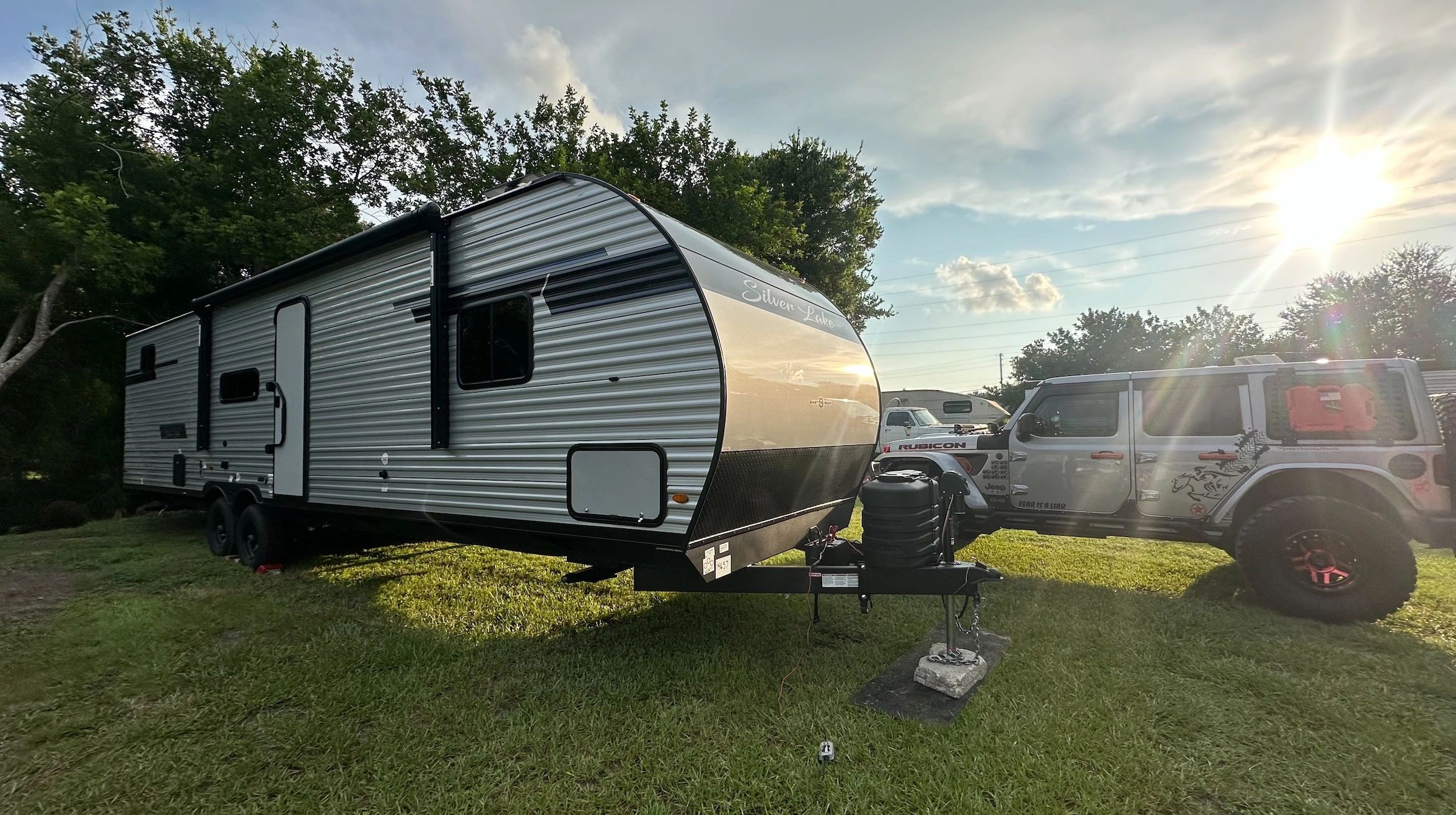 Affordable RV Rental Services