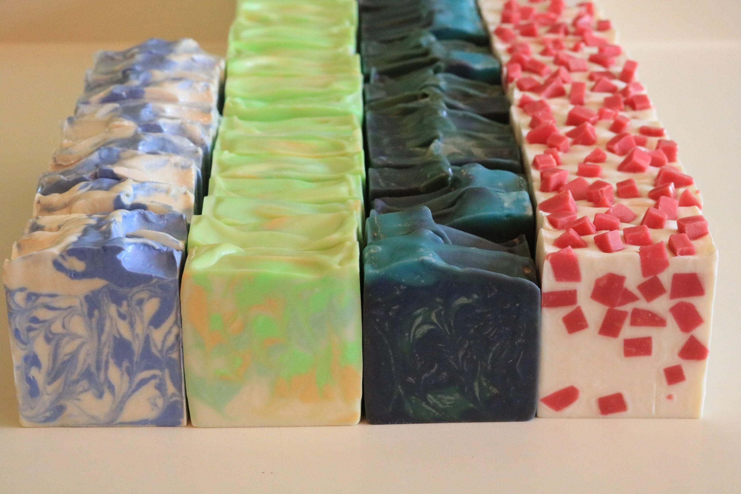 A skunk can smell good?!? Why scent & memories are connected.