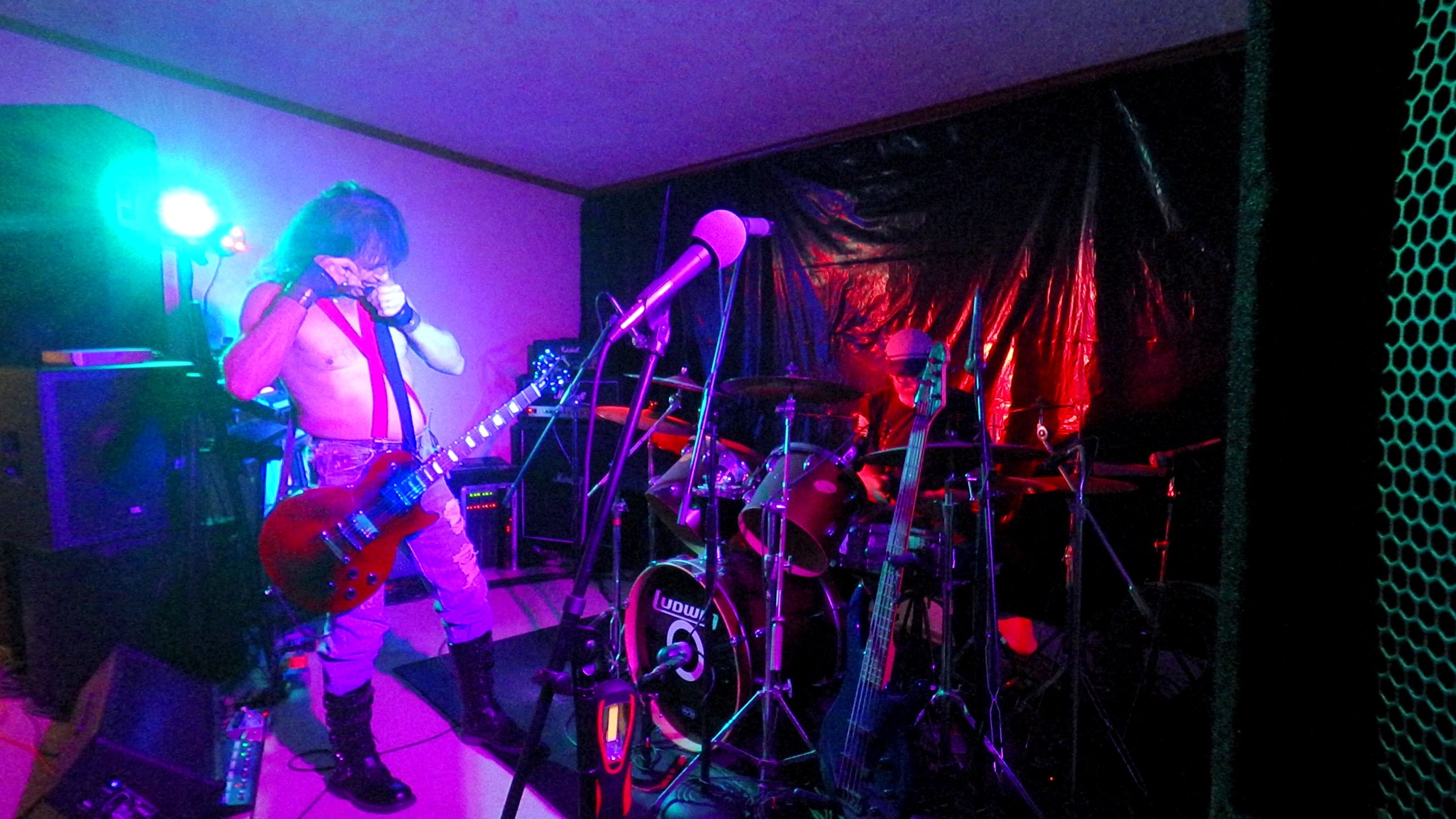 Ooh's and Awe's Thang