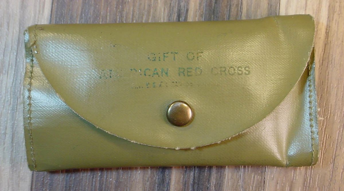 WWII US ARMY SEWING KIT, Item #3546