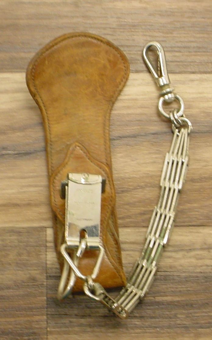 US ARMY 1902 CAVALRY SWORD HANGER, Item #3719