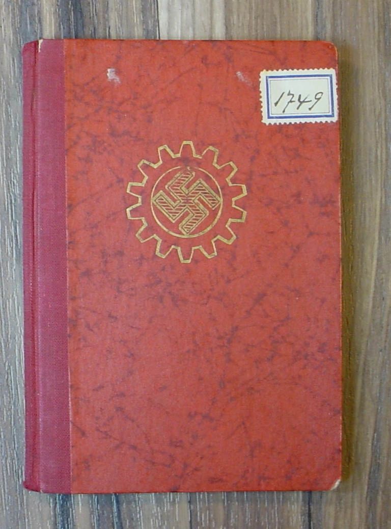 WWII GERMAN DAF DEUTCHE ARBIETER FRONT WORKER DUES BOOK, Item #3670