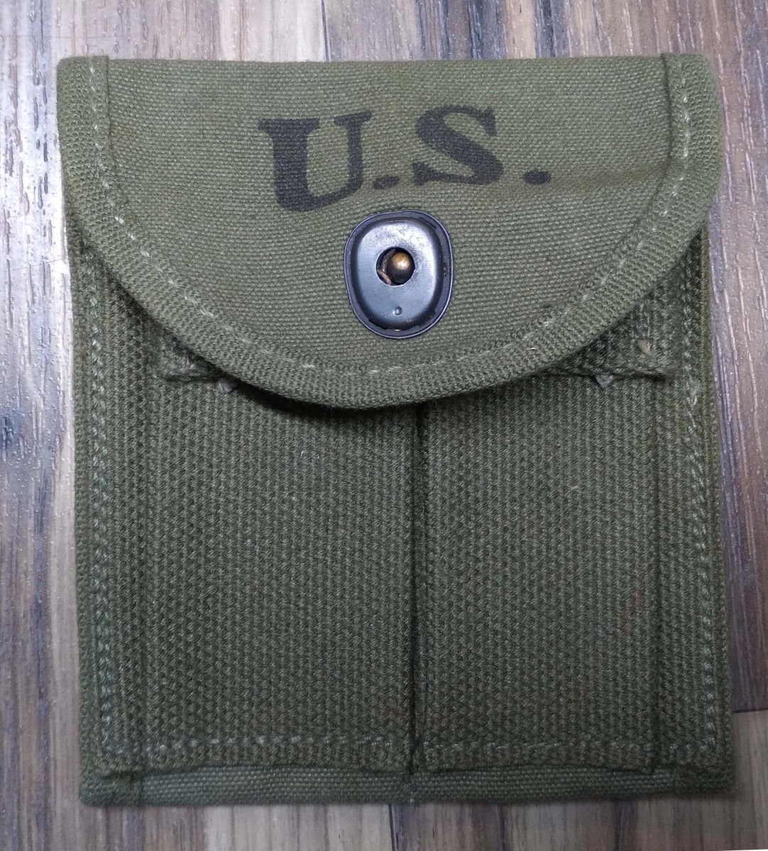 SOLD - WWII U.S. MILITARY 1911A1 MAGAZINE POUCH, Item #7519
