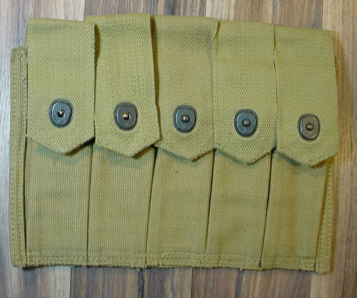 WWII US ARMY THOMPSON SUB-MACHINE GUN POUCH FOR 20 RD MAGAZINES, Item #3689