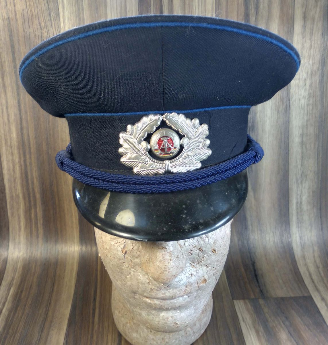 COLD WAR EAST GERMAN DDR POLICE SERVICE OFFICER’S VISOR CAP, Item #5462