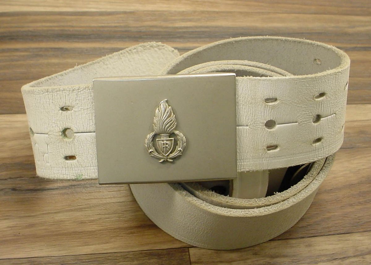 COLD WAR ITALIAN PENITENTIARY POLICE BELT WITH BUCKLE, Item #3756