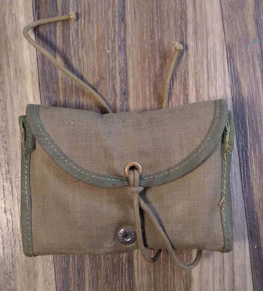 SOLD - WWII U.S. GEM SHAVING KIT WITH RAZOR BLADES AND SAFETY RAZOR ...