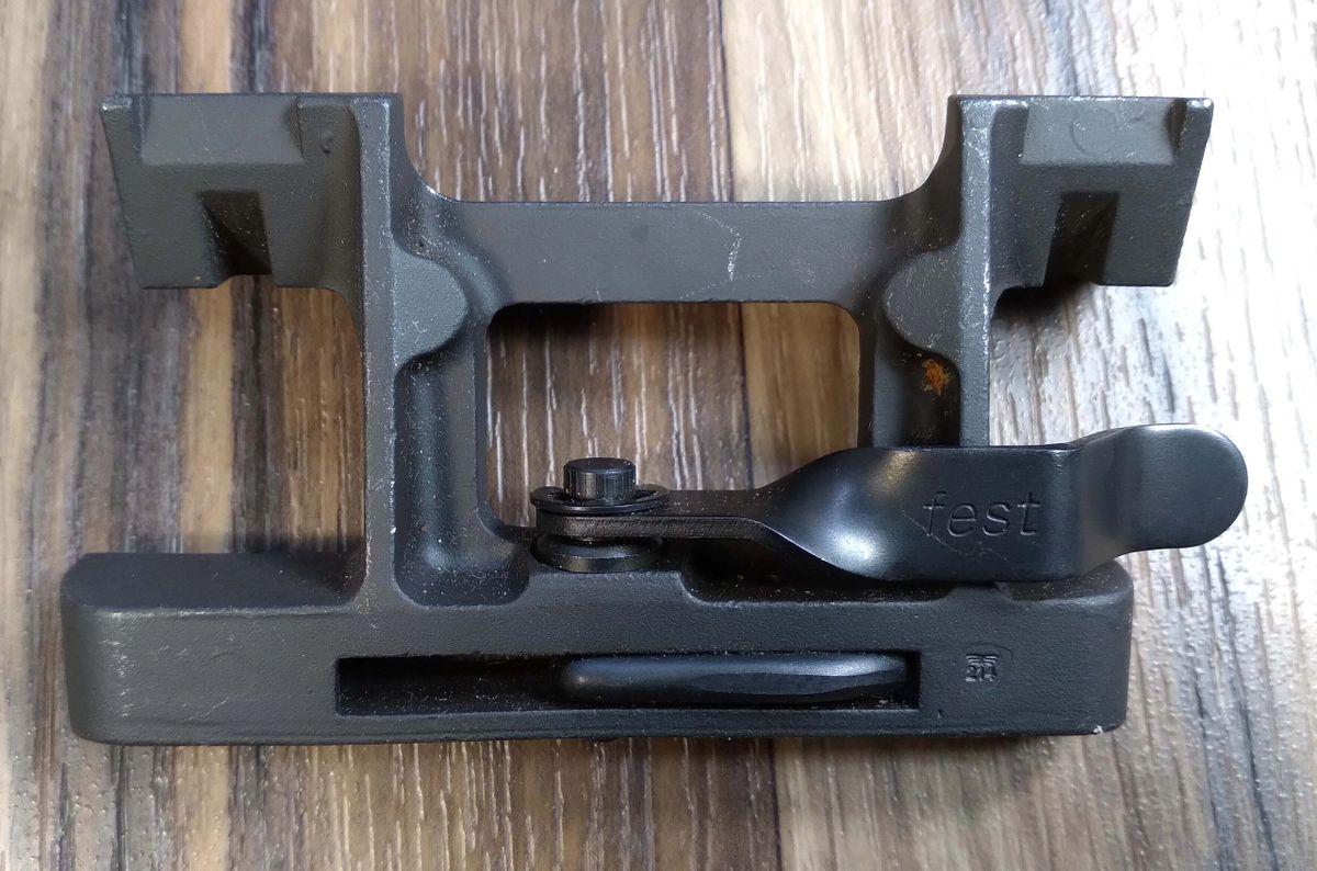 SOLD - REPRODUCTION WWII GERMAN SCOPE MOUNT FOR THE G/K43 RIFLE, Item #5773
