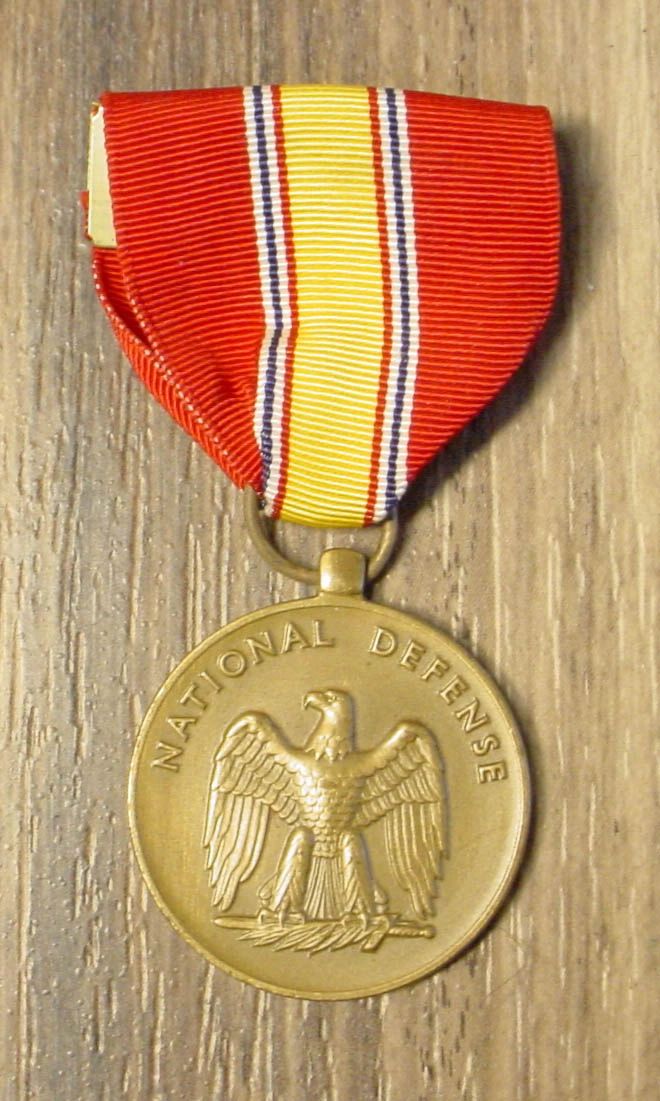 VIETNAM WAR US NATIONAL DEFENSE MEDAL, Item #4019