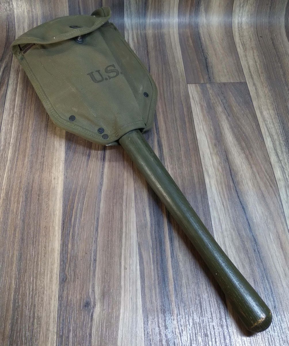 WWII U.S. ARMY E-TOOL SHOVEL AND COVER AMES 1945 REALLY NICE!, Item #8011
