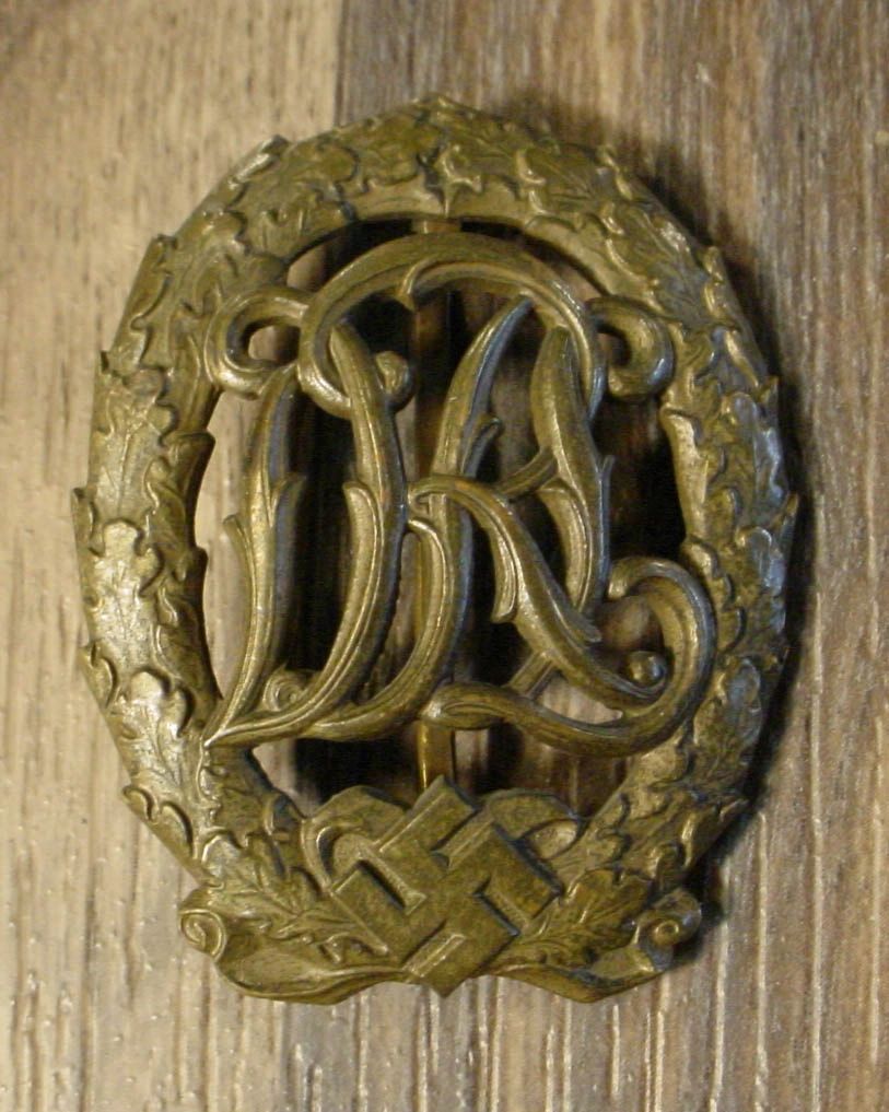SOLD - WWII GERMAN DRL SPORTS BADGE IN BRONZE, Item #3958