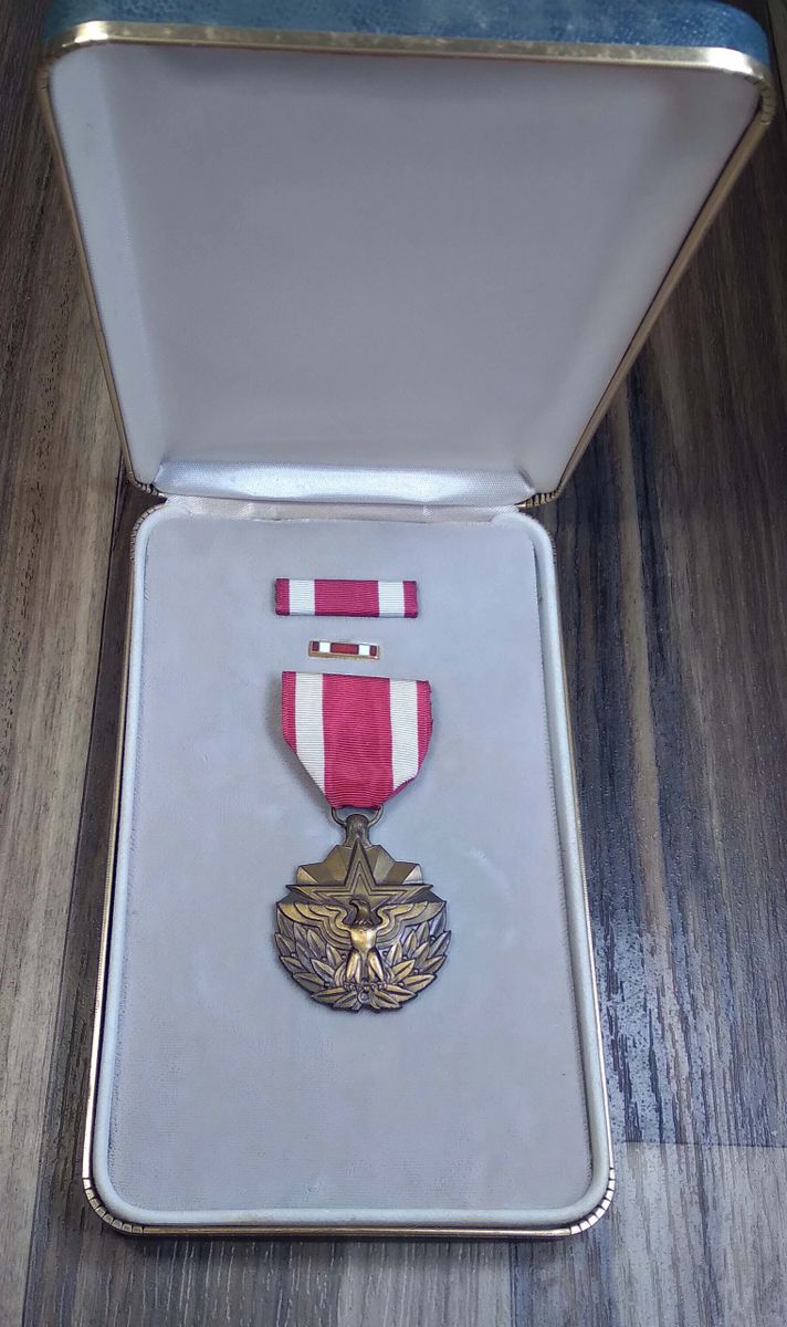 GULF WAR US ARMY MERITORIOUS SERVICE MEDAL IN ORIGINAL BLUE ...
