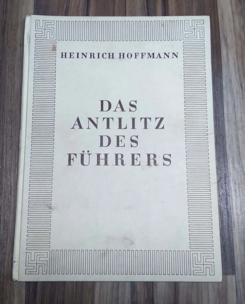 WWII GERMAN BOOK DAS ANTLITZ DES FUHRERS, Item #8023