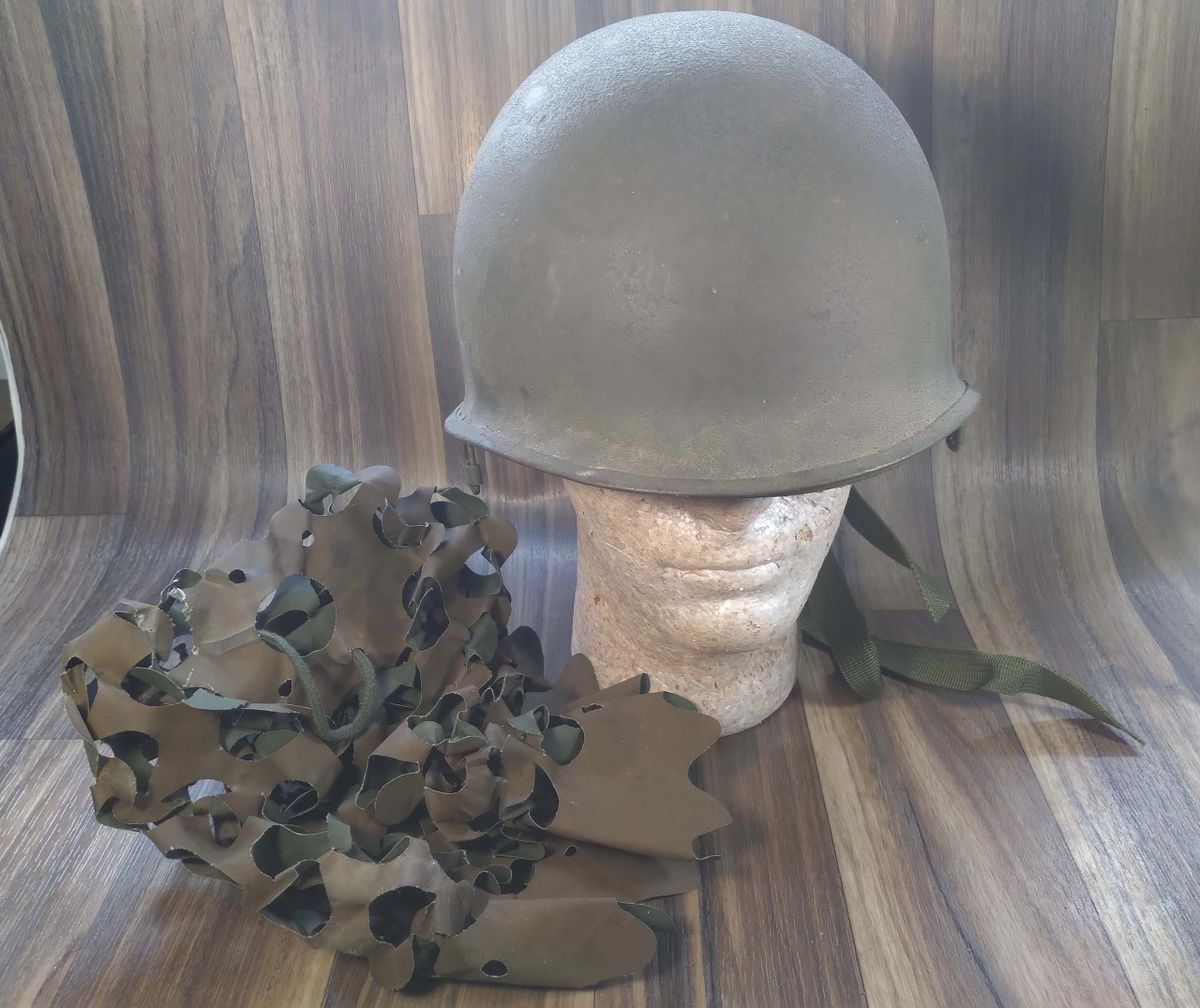 SOLD - COLD WAR ERA ISRAELI M1 PARATROOPER HELMET WITH LINER AND ...