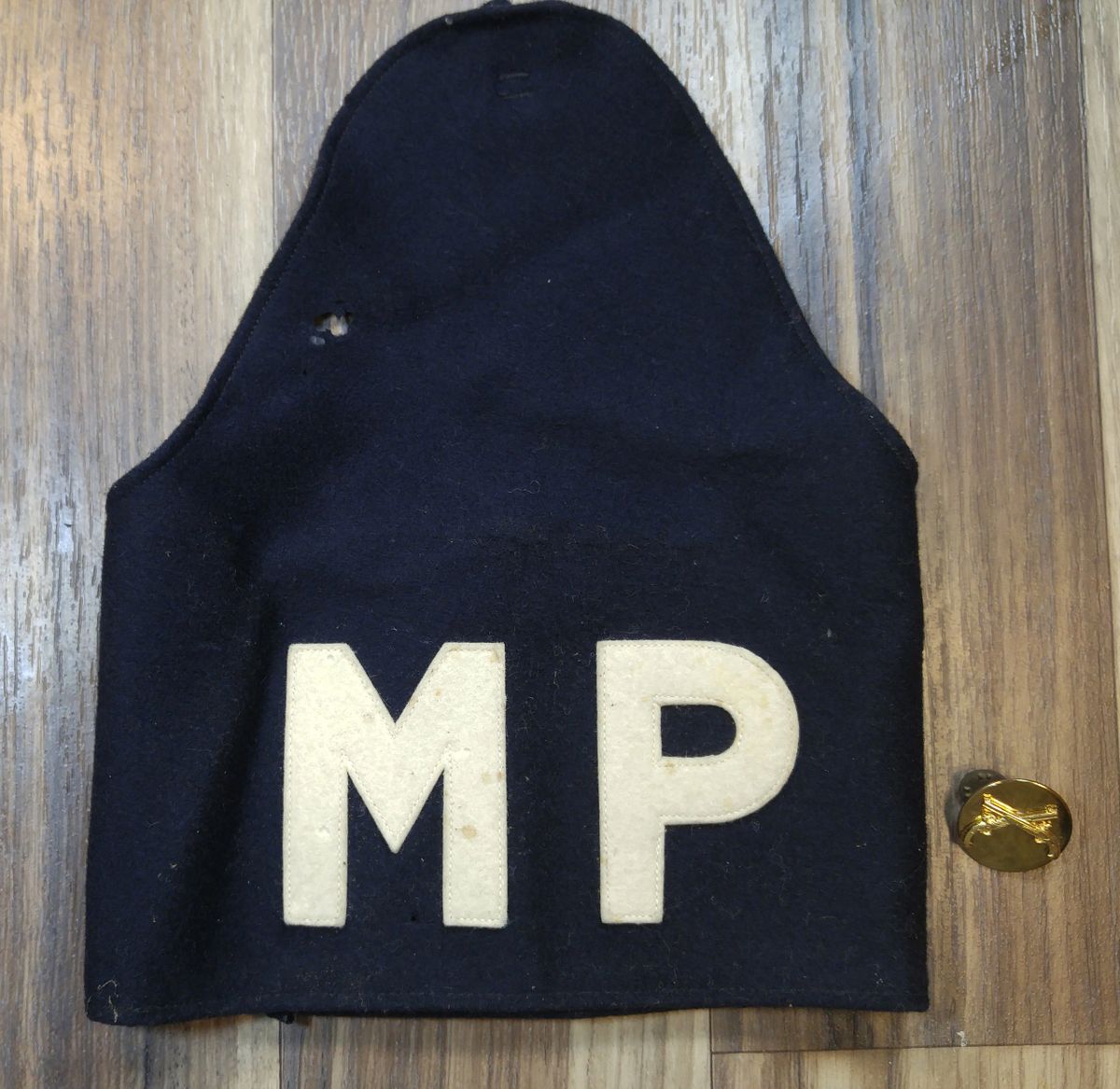 SOLD - VIETNAM WAR US ARMY MP BRASSARD ARMBAND AND MP COLLAR DISC, Item ...