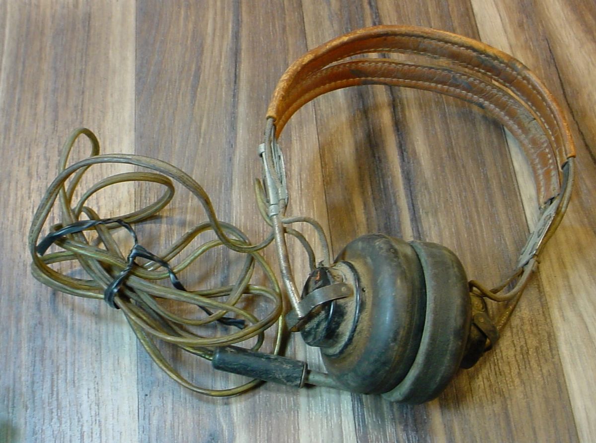WWII ERA HEADPHONE HEADSET ANB-H-1, Item #3130