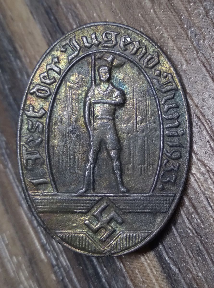 SOLD - WWII GERMAN 1 FEST DER JUGEND JUNI 1933. TINNIE, Item #9171