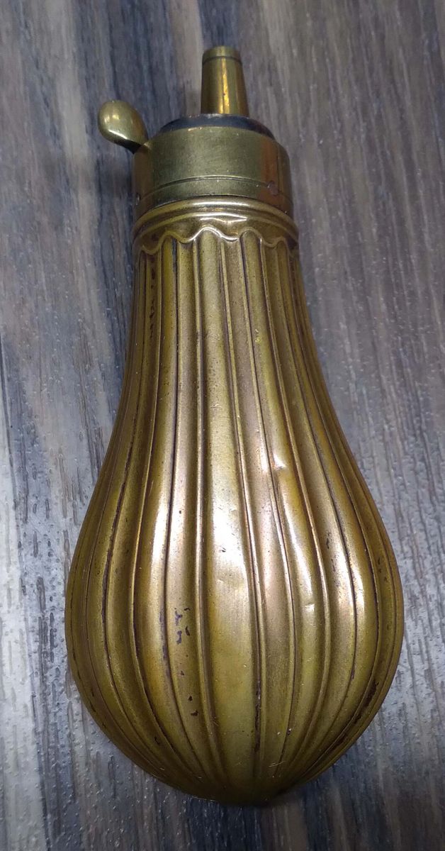 U.S. CIVIL WAR ERA BLACK POWDER FLASK UNMARKED, ltem #6944