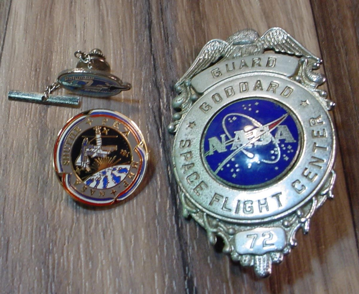 SOLD - VINTAGE 1961 NASA GODDARD SPACE FLIGHT CENTER GUARD BADGE #72 ...