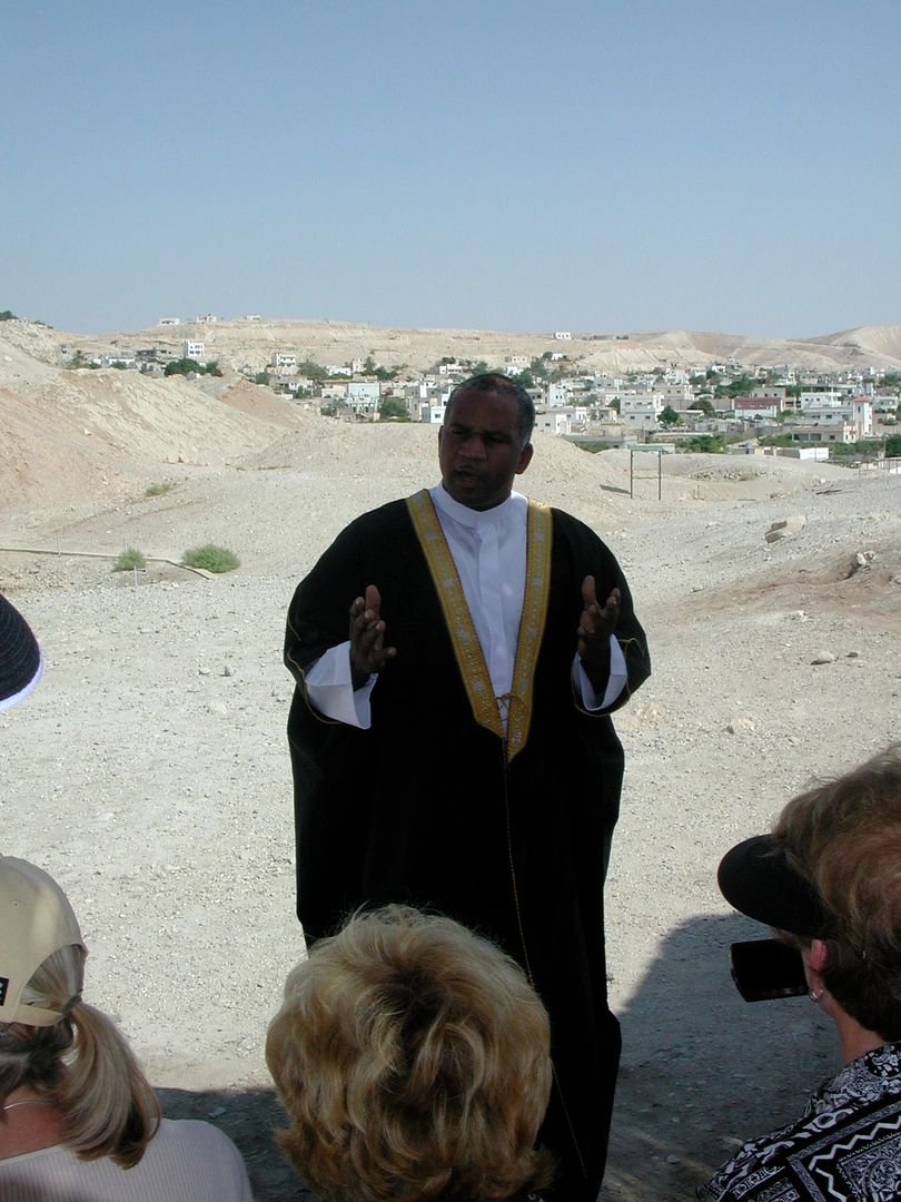 Hallowed Bread Community Church