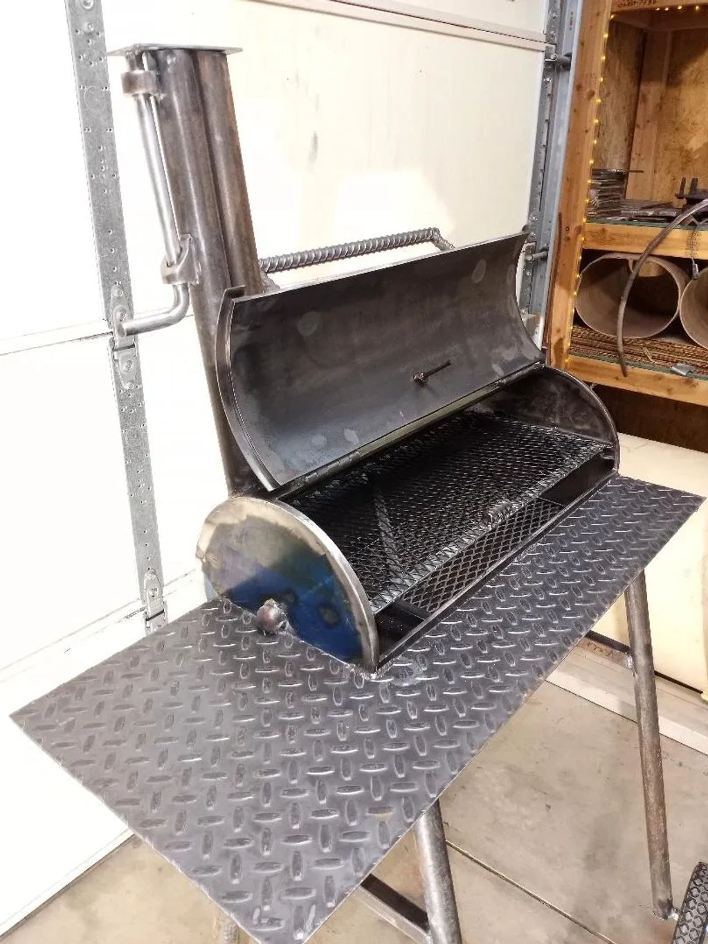 Wood Smokers & Grills