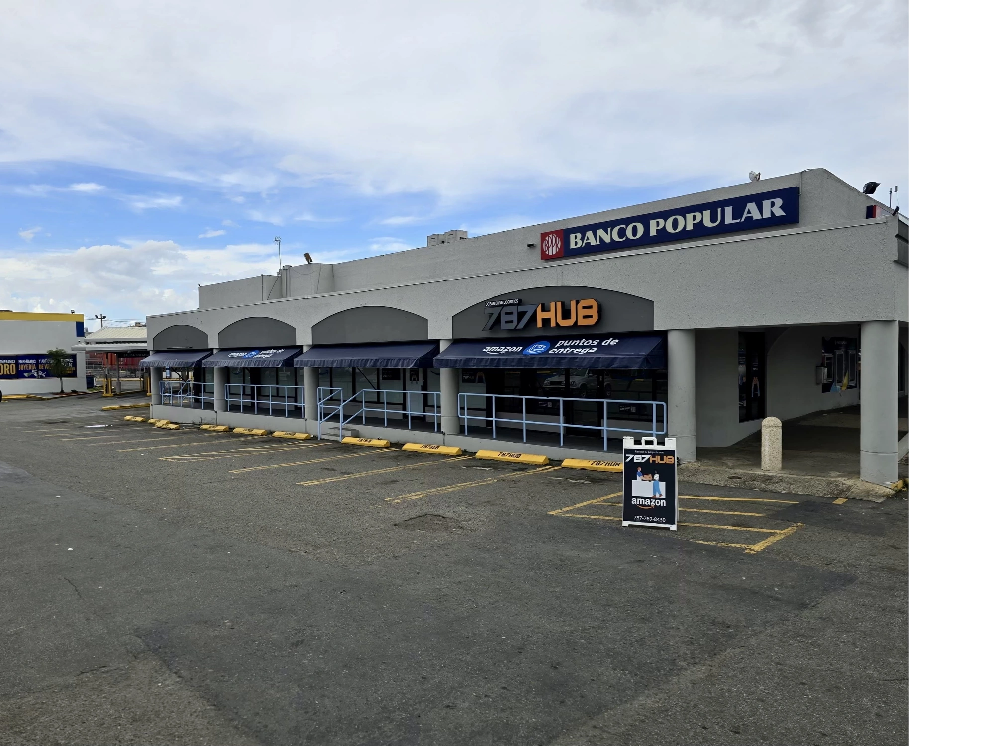 Amazon Pick Up | 787Hub