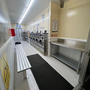 Superwash Laundry Pty Ltd - Tingalpa Laundromat, Clean Laundry, Coin ...