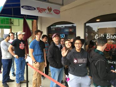 Gil's Broiler & The Manske Roll Bakery - Bakery, Burgers