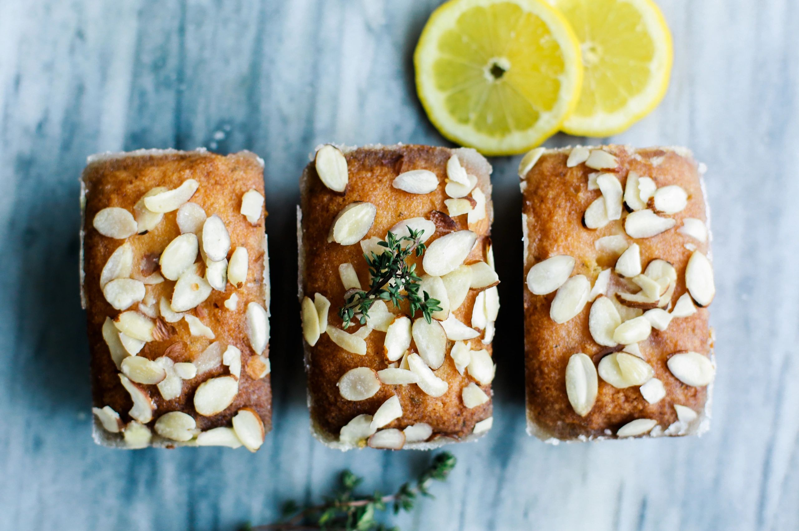 JOÏ - Cookbook, Baking and Photographing Northern European Pastry