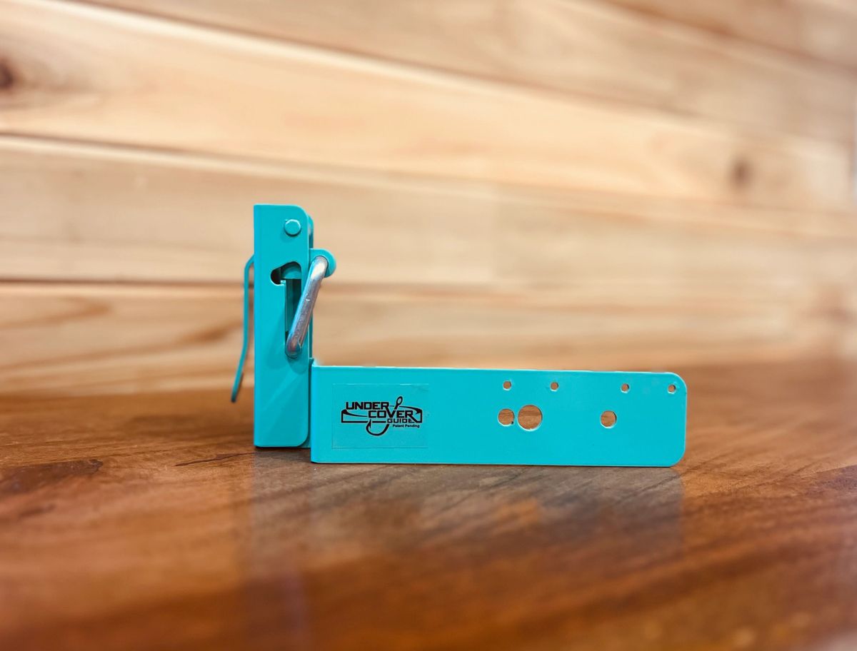 UnderCover Guide Universal Rattle Wheel and fish alarm mount: AQUAMARINE