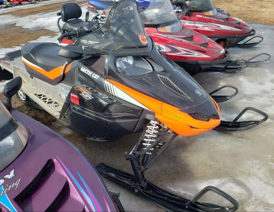 2012 ARCTIC CAT F5 LXR SNOWMOBILE