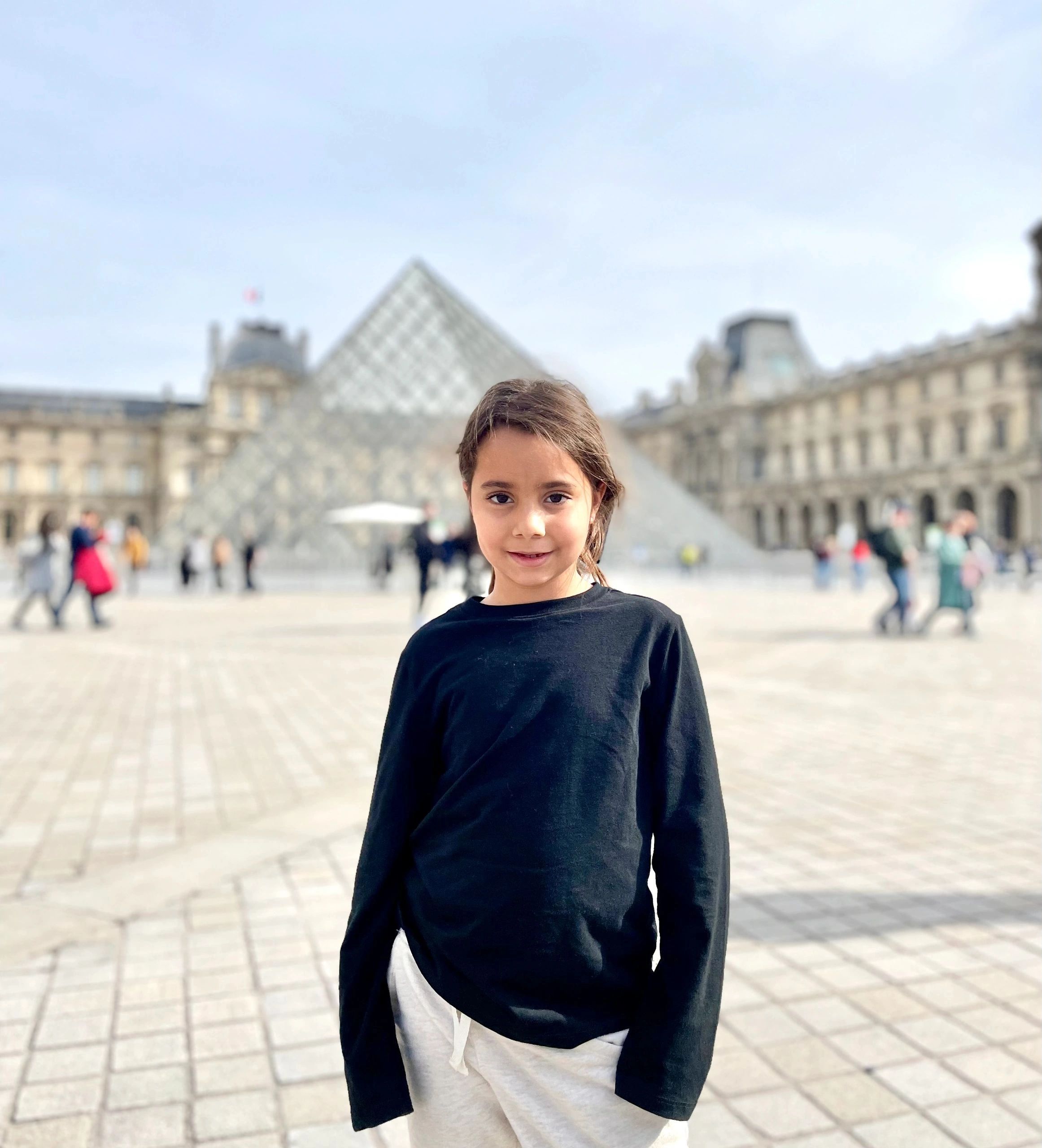 Anabel And Her Art - Travel and Art, Travel and Art, 7 Yo Loves Art