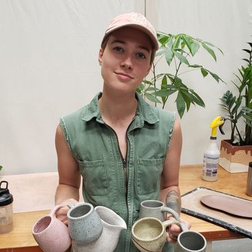 Ceramic Art and Classes | Ross Pottery Studio