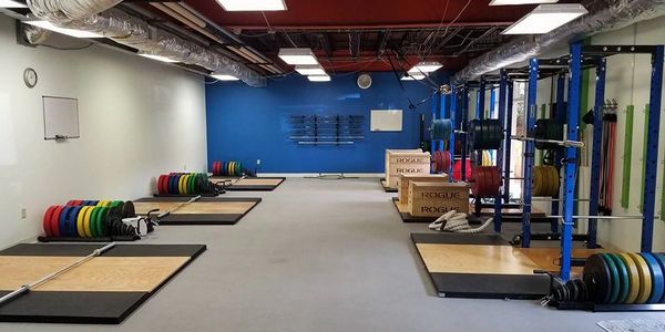 Strength Lab - Weightlifting, Gym