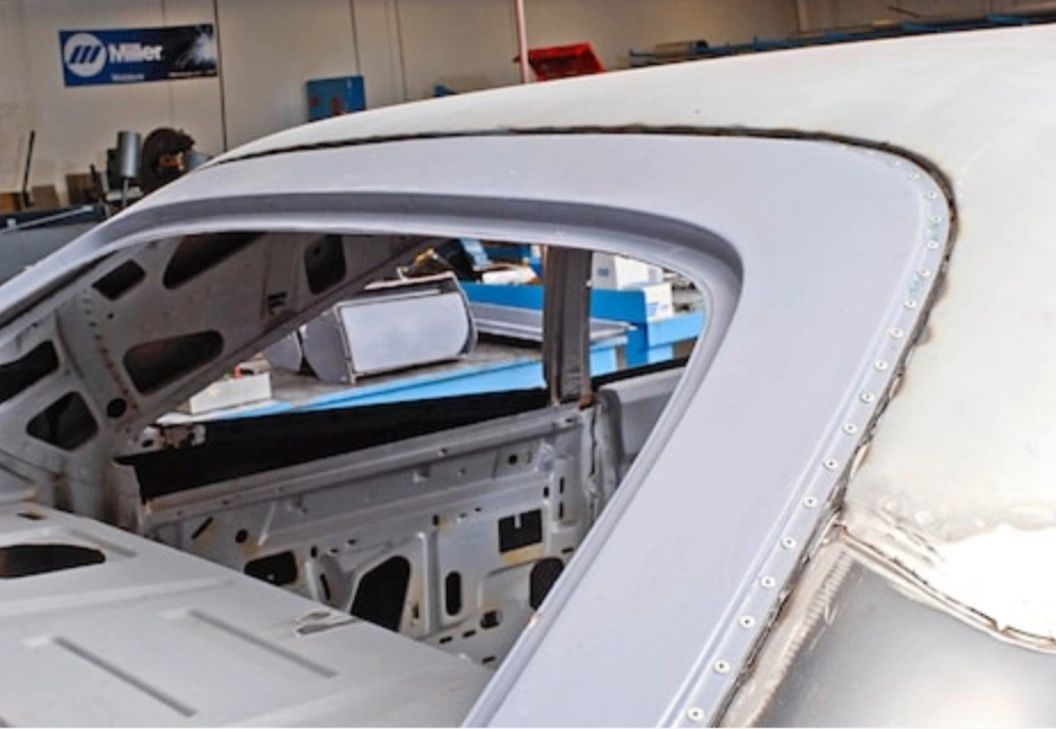 SUPERBIRD WINDOW PLUG