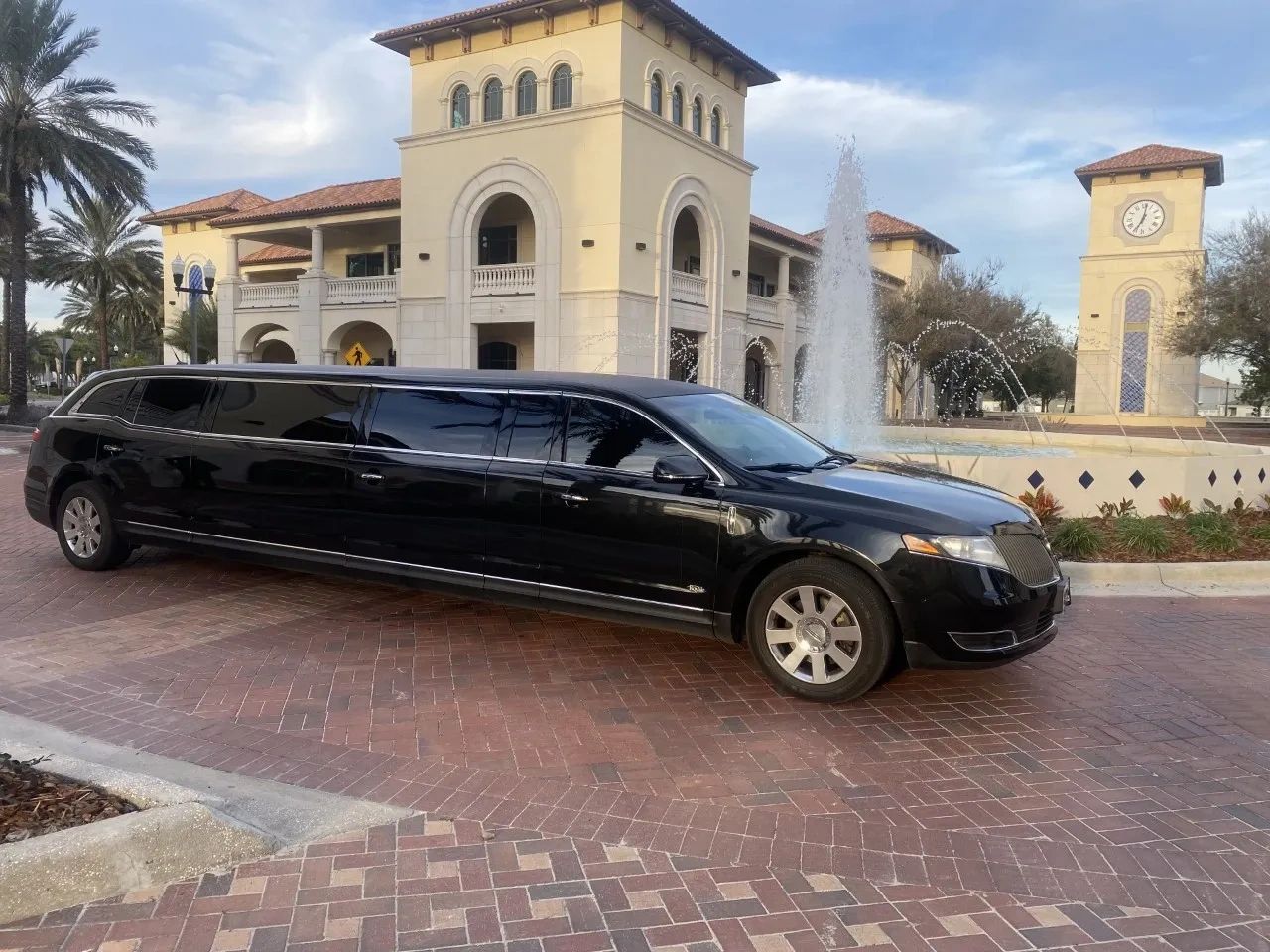 Limo Company in Tampa, FL | Crown Royal Limousine