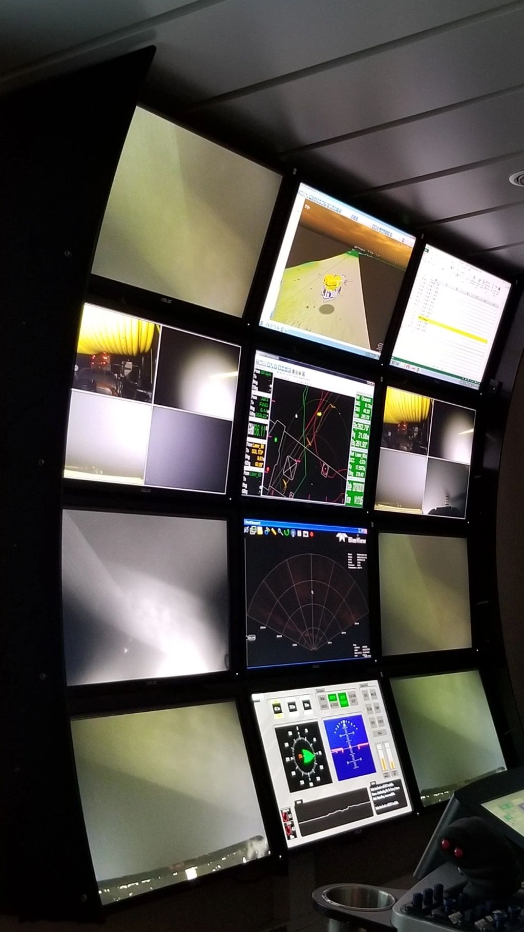 POSEIDON ROBOTICS, LLC - Subsea Pressure Vessel, Small Hydraulic Motor ...