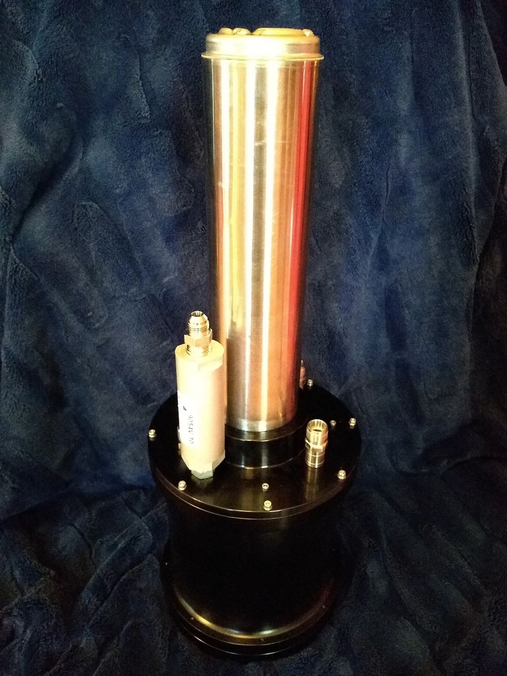 POSEIDON ROBOTICS, LLC - Subsea Pressure Vessel, Small Hydraulic Motor ...