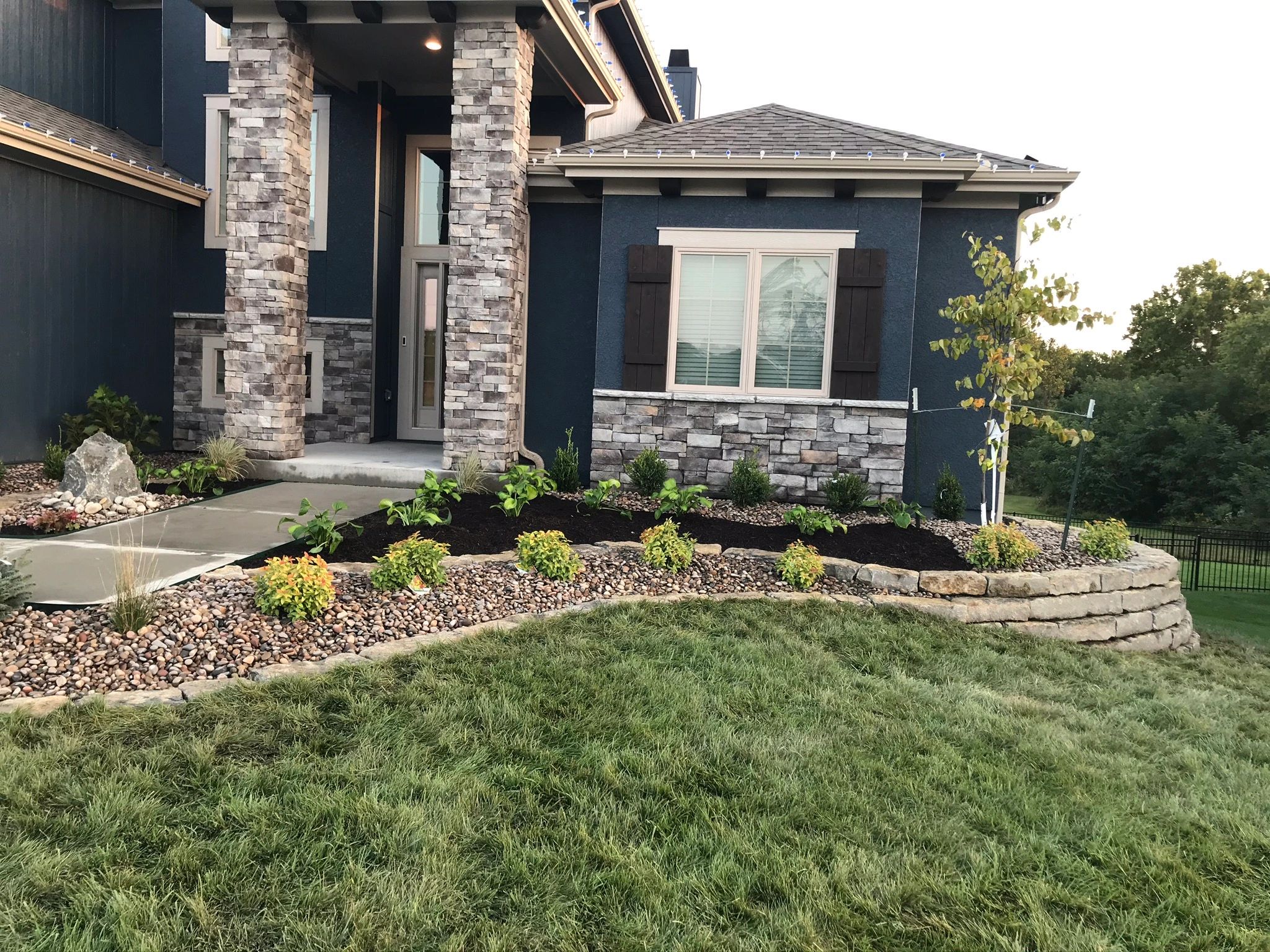 Lawn Service and Landscape - JD Lawn Care Services LLC