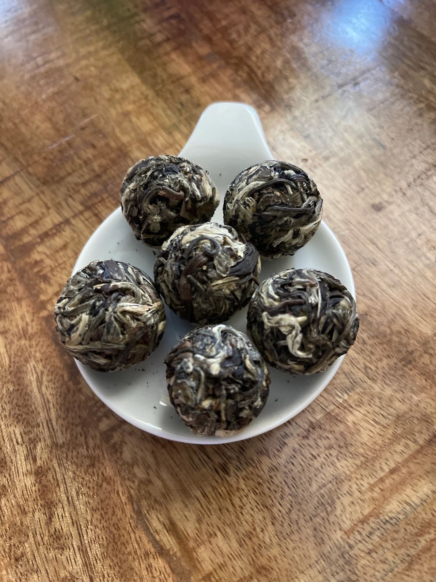 WHITE DRAGON PEARLS