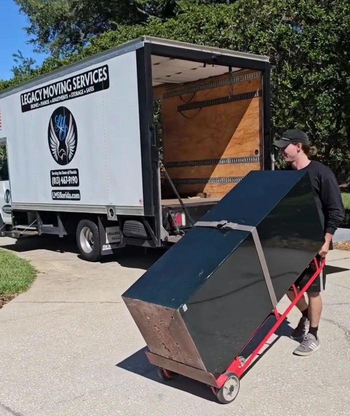 GUN SAFE MOVERS HOME PAGE