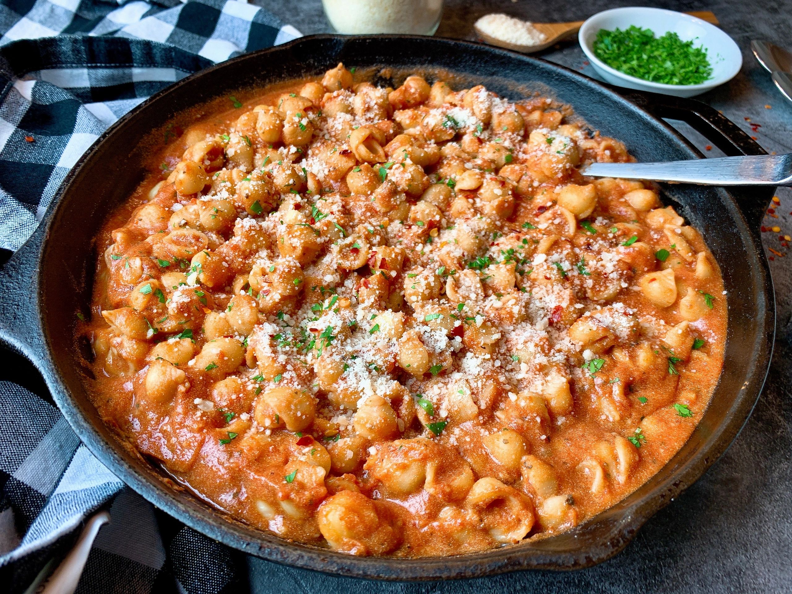 Pasta Shells with Creamy, Cheesy Marinara