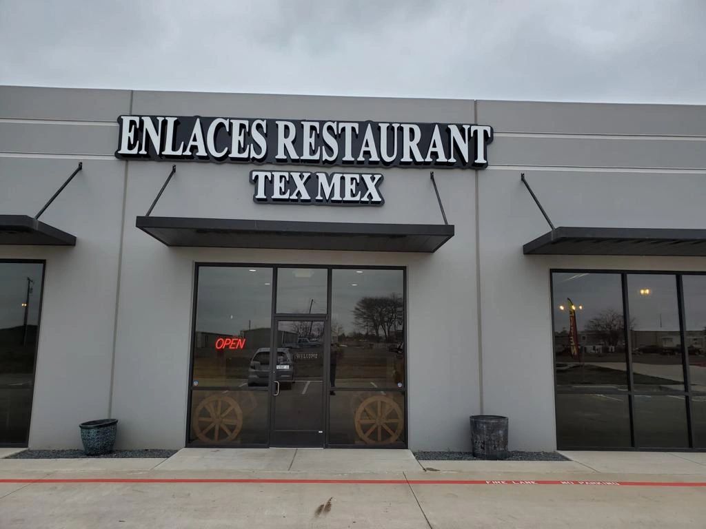 Enlaces Tex-Mex Restaurant