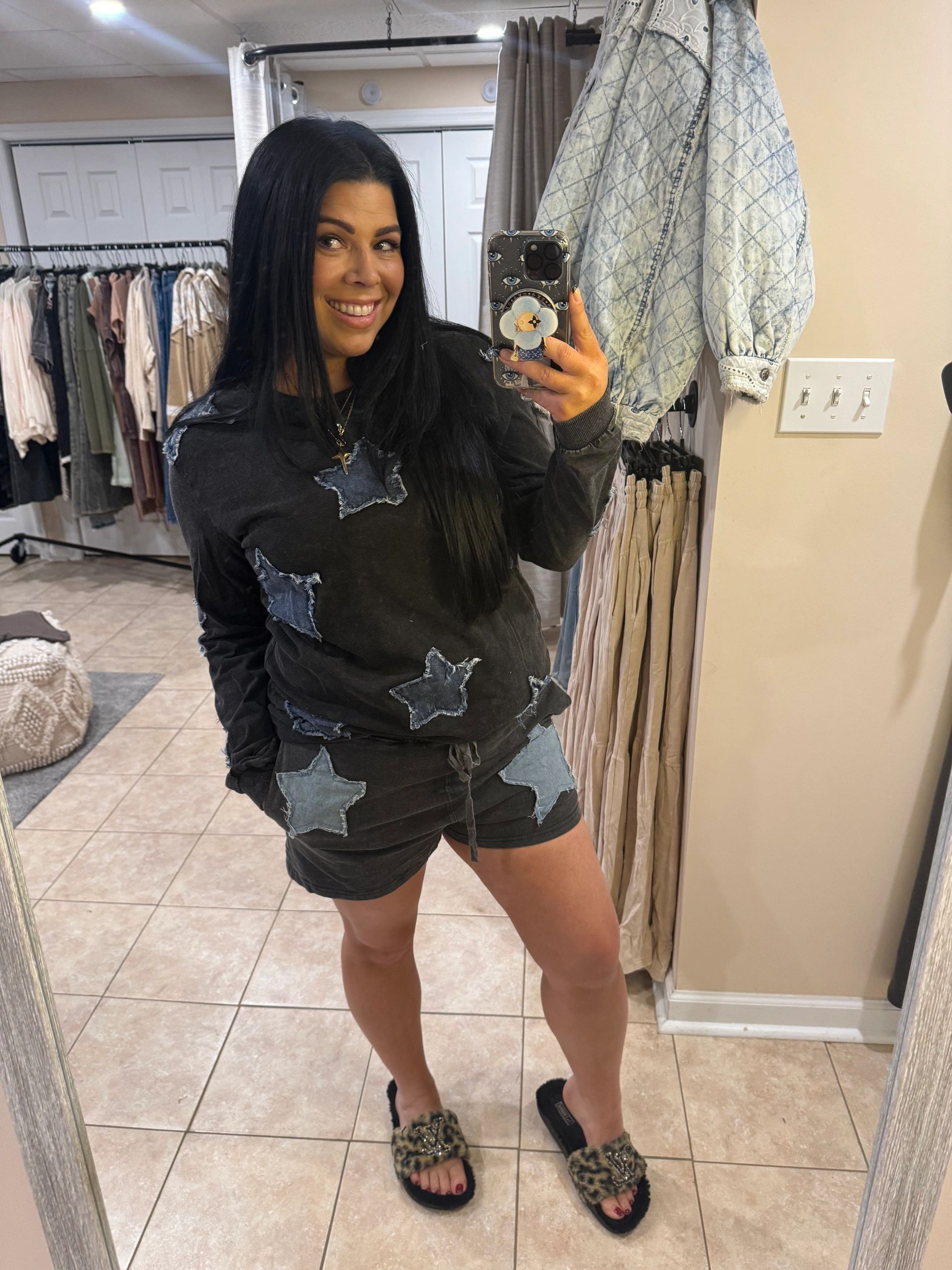 Lucky Leopard - Retail, Shopping